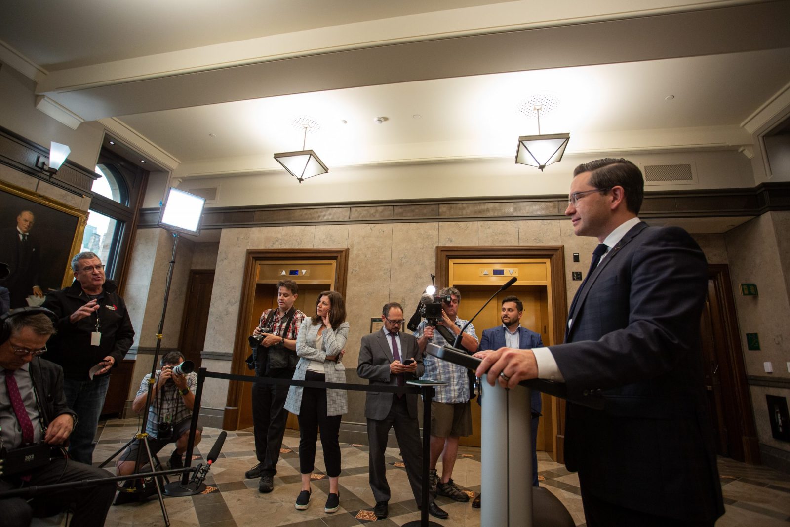 There's a way forward: Trudeau should hold an open, televised federal ...