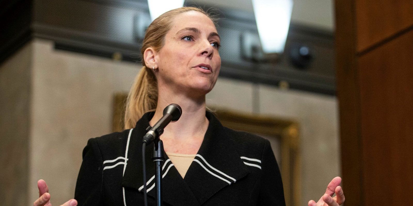 No clear path to reach deal with Google as link-blocking deadline looms ...