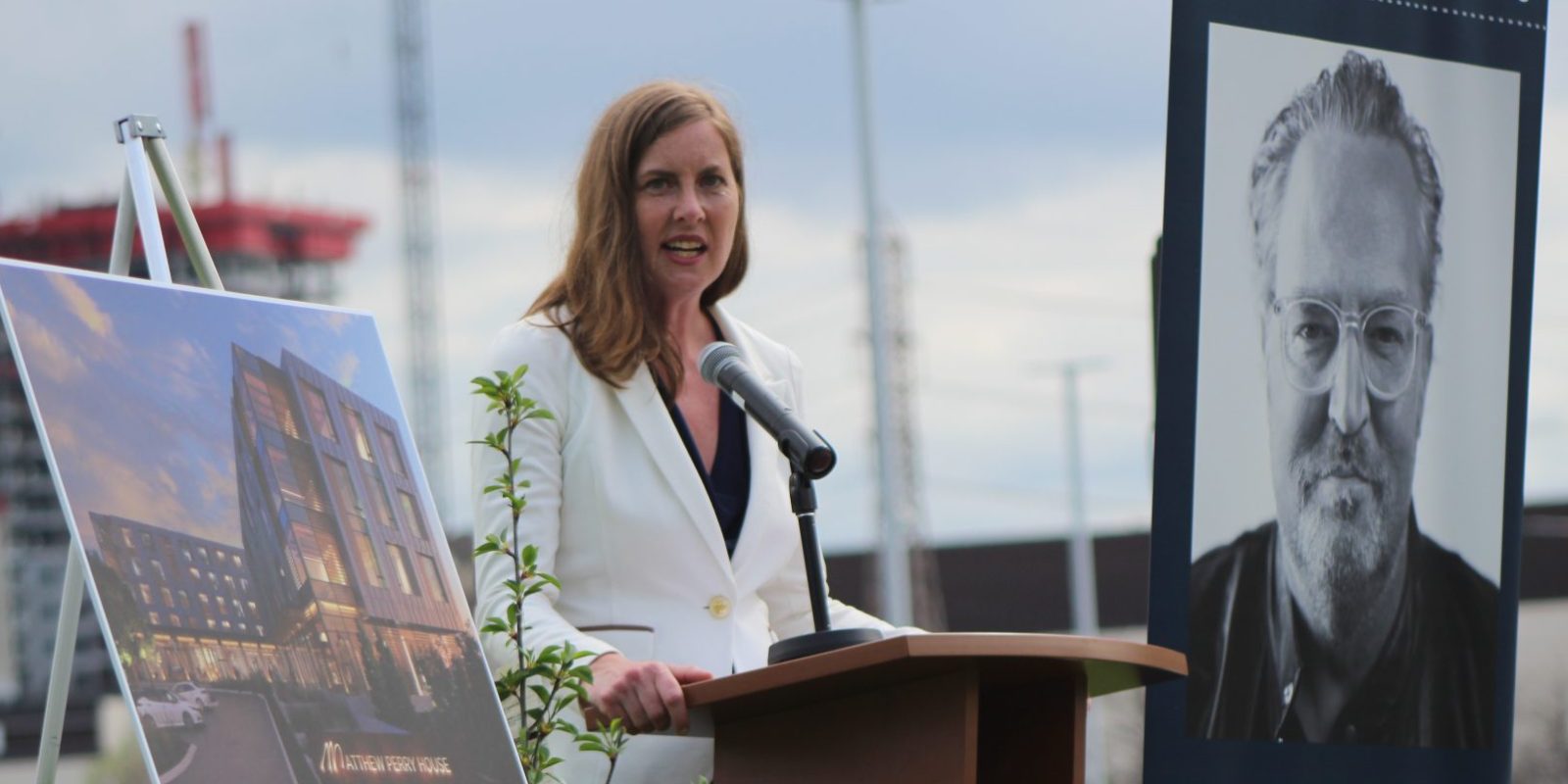 Matthew Perry’s legacy returns to his roots to build a home for ...